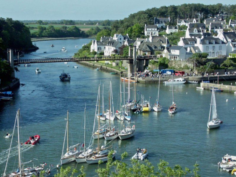 Tourisme en sud morbihan : le port du Bono et ses sentiers côtiers